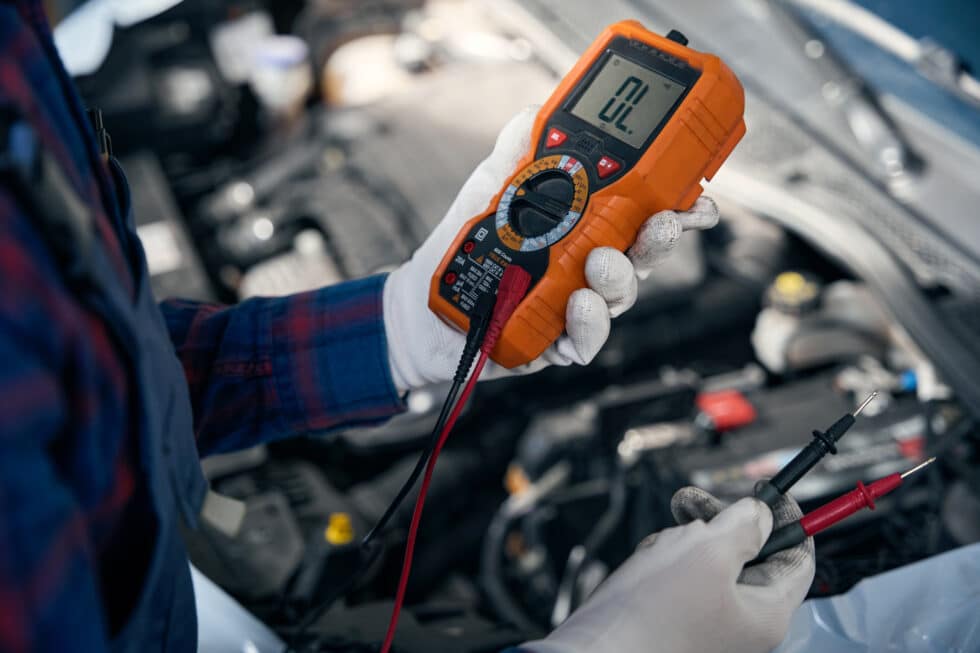 Alternator Voltage Regulator Test: Easy Guide To Diagnose Charging Issues